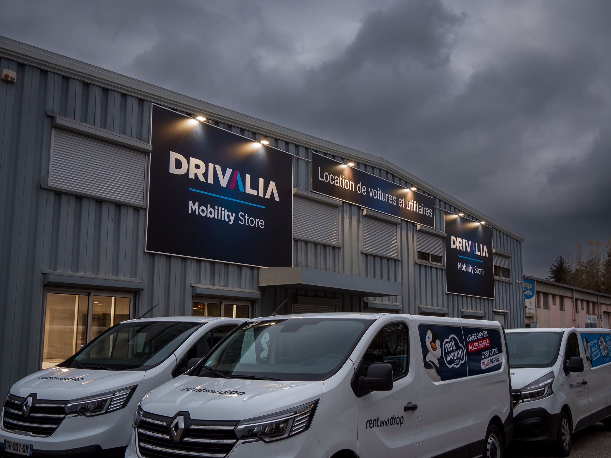 Enseignes multisites : Leasys Rent devient Drivalia